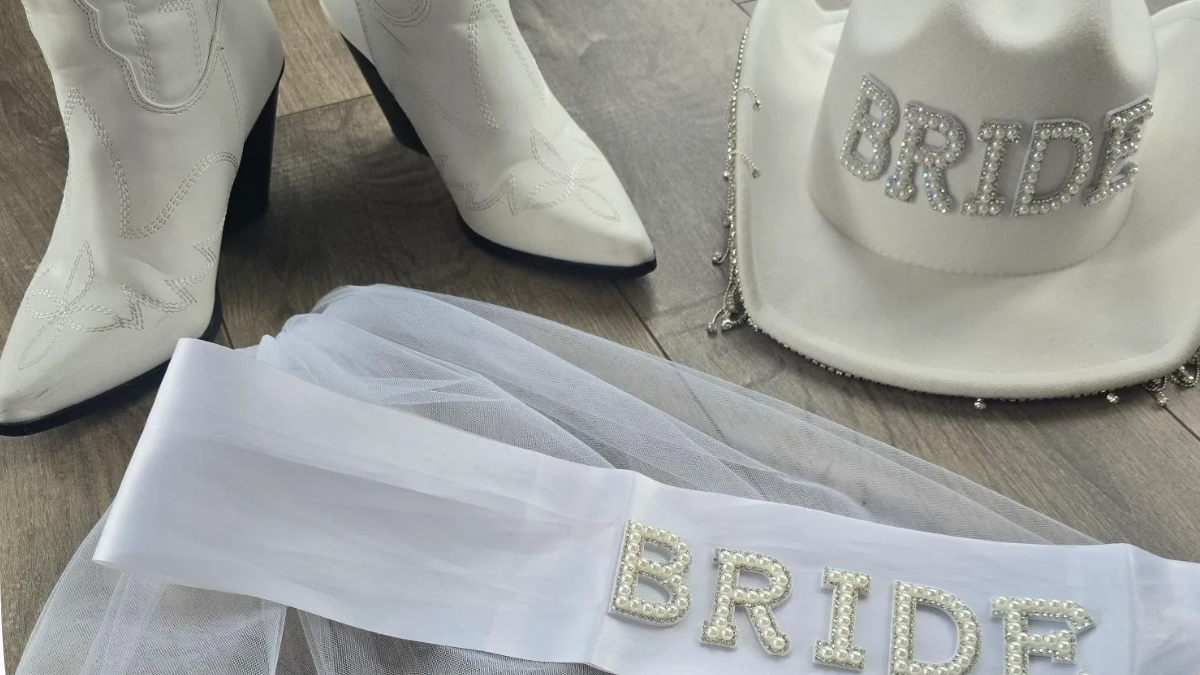 My Dream Hen Party: A Weekend Of Luxury, Pink Glam & Western Fun!